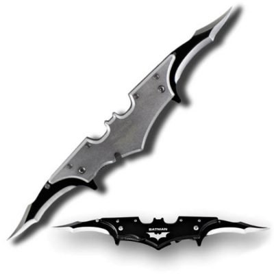Batman Twin Blade Batarang Pocket Knife - GeekAlerts