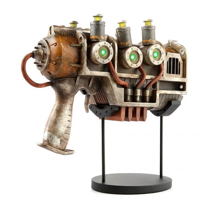 Fallout Plasma Pistol Replica - GeekAlerts