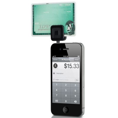 Square Credit Card Reader for Apple Products - GeekAlerts