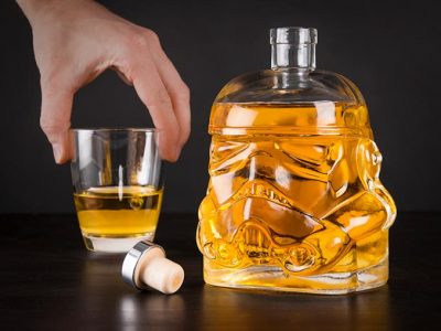 Star Wars Stormtrooper Decanter - GeekAlerts