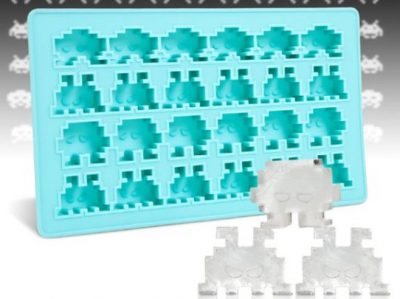 Space Invaders Reflective Keychains